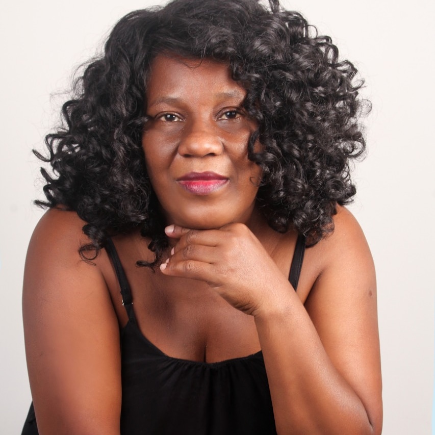 Atriz da Serra faz sucesso em novelas da Globo e vai gravar ...